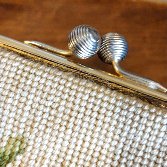 Bags | Vintage Petit Point Needlepoint Floral Purse Handbag | Poshmark